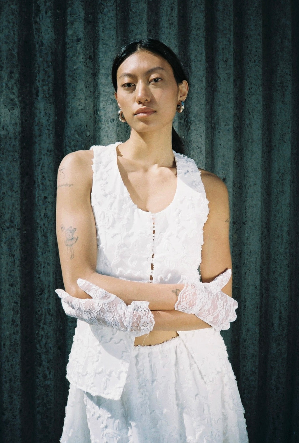 A Bronze Age Oasis Vest, Scoop Neck Vest with Princess Seams & Loop ...